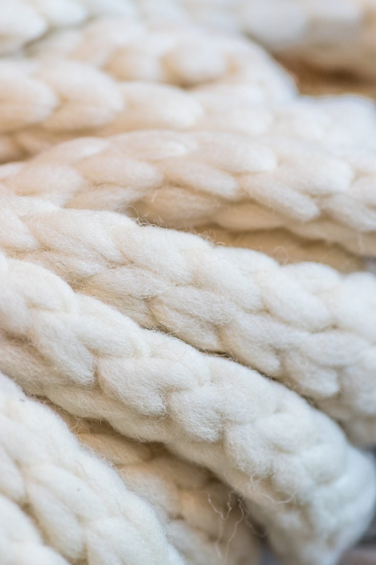 How to Make a Cozy Finger Knit Blanket in Two Hours