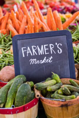 10 Most Profitable Crops for Farmers' Markets (& Smart Selling Tips)