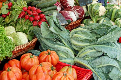 10 Most Profitable Crops for Farmers' Markets (& Smart Selling Tips)